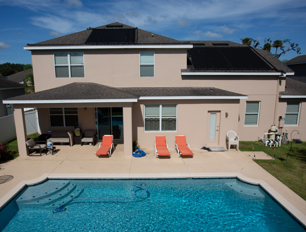 5 Factors to Consider for Solar Pool Heating Systems | UMA Solar